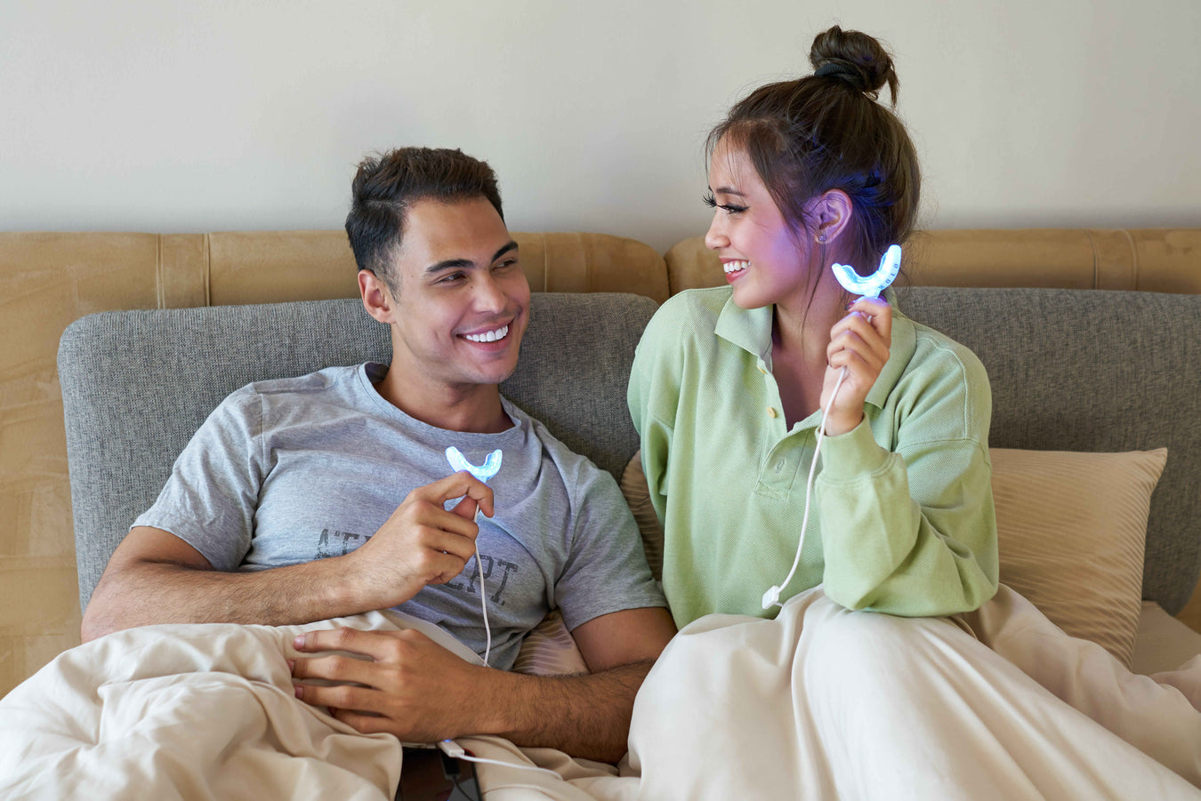 Holo Teeth Whitening Kits | Effectively Whiten Teeth At Home